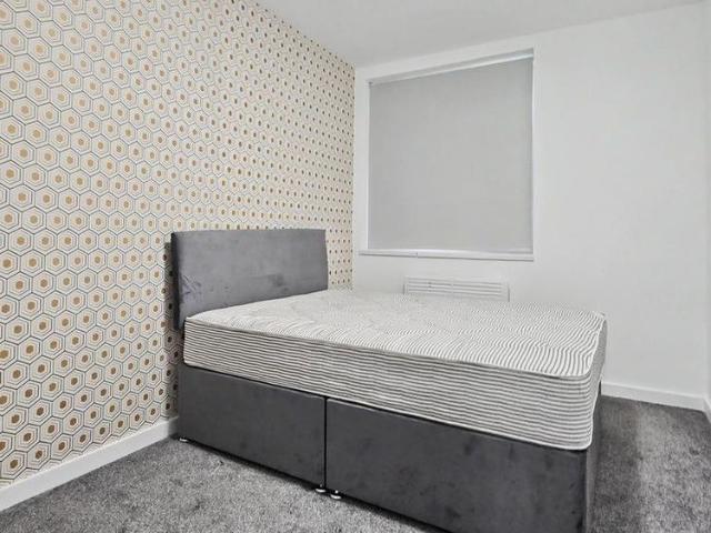 1 bedroom house of multiple occupation to rent