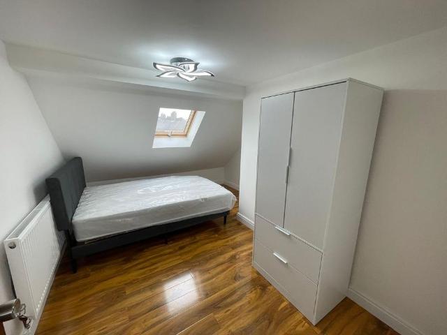 1 bedroom house of multiple occupation to rent