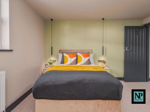 1 bedroom house of multiple occupation to rent