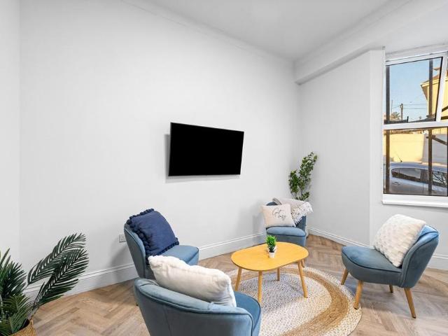 1 bedroom house of multiple occupation to rent