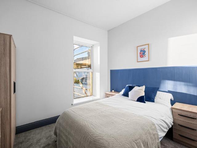 1 bedroom house of multiple occupation to rent