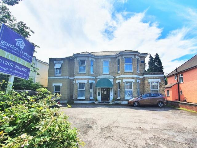 1 bedroom house of multiple occupation to rent