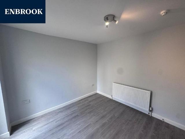 1 bedroom house of multiple occupation to rent