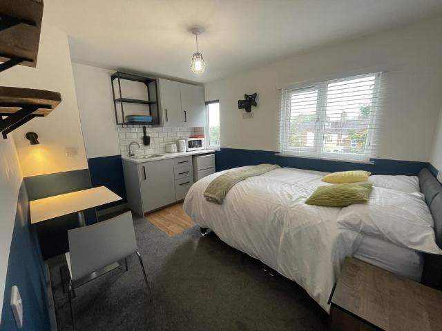 1 bedroom house of multiple occupation to rent