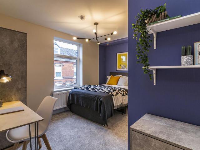 1 bedroom house of multiple occupation to rent