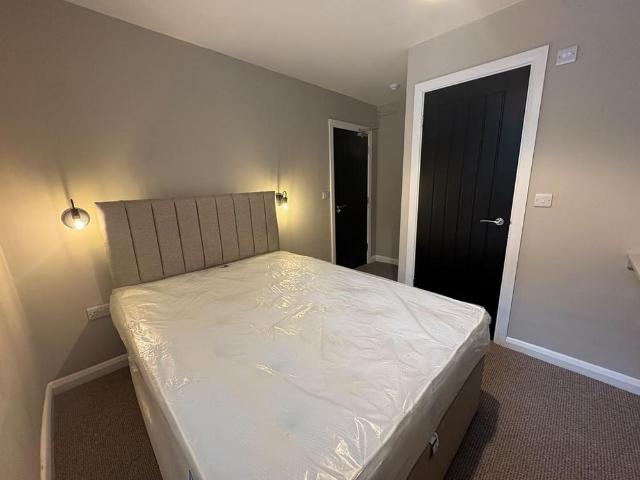 1 bedroom house of multiple occupation to rent