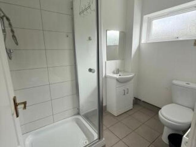 1 bedroom house of multiple occupation for rent in 143 Room 2, De Montfort Way, Coventry, CV4