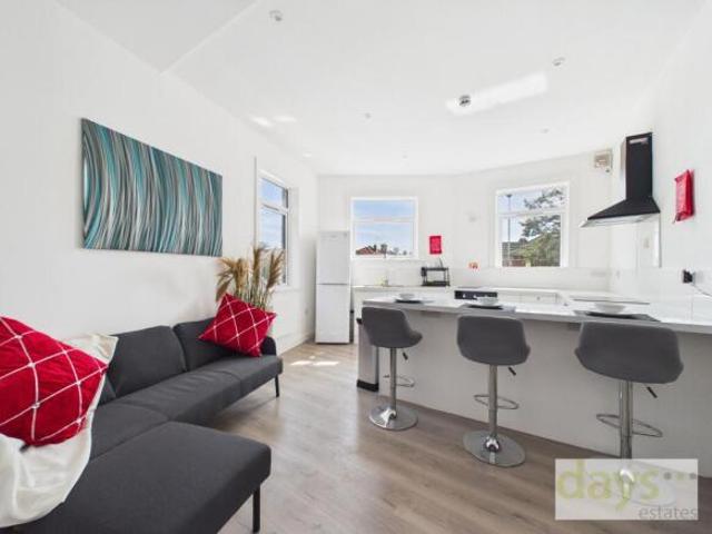 1 bedroom house of multiple occupation for rent in Upper Maisonette, Devonshire Avenue, Southsea, City Of Portsmouth, PO4