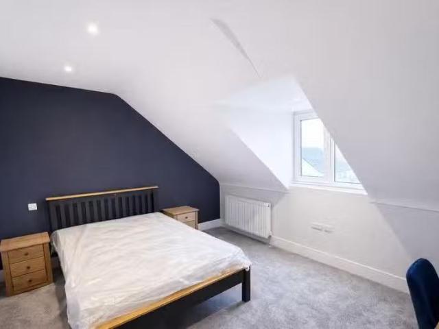 1 bedroom house of multiple occupation for rent in Ashley Road.