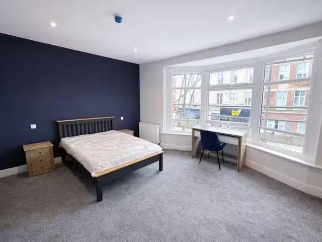 1 bedroom house of multiple occupation for rent in Ashley Road.
