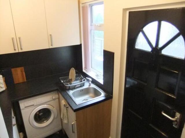 1 bedroom house of multiple occupation for rent in Bellhouse Road, Sheffield, S5