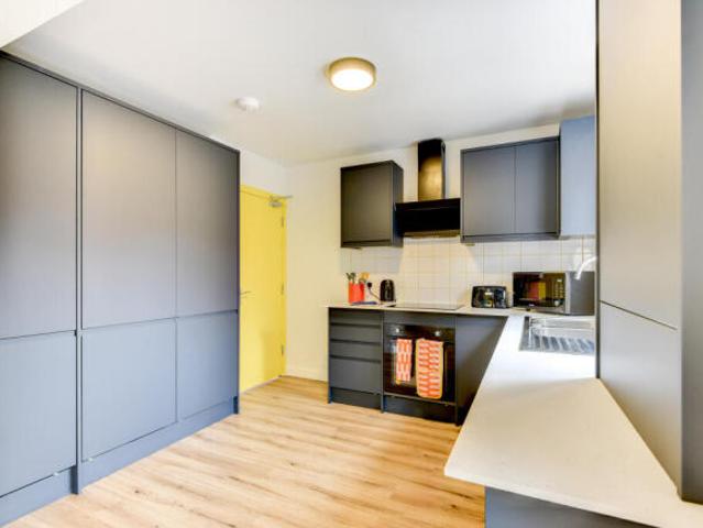 1 bedroom house of multiple occupation for rent in Bishop Manor Road, Horfield, Bristol, City, BS10