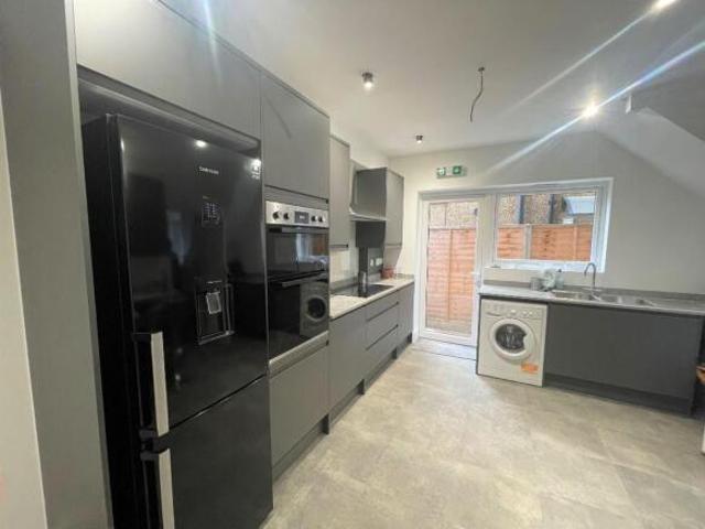 1 bedroom house of multiple occupation for rent in Campfield Road, St. Albans, Hertfordshire, AL1