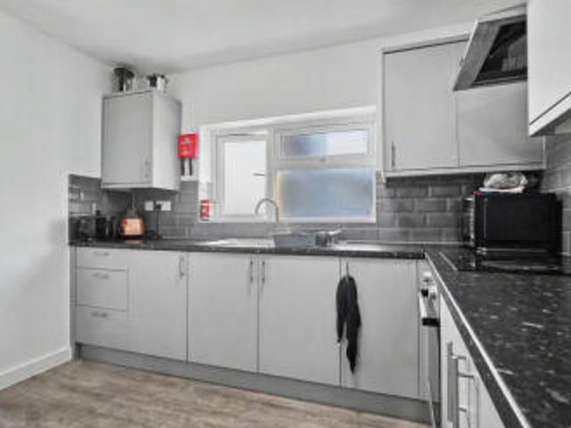 1 bedroom house of multiple occupation for rent in, Cardiff Road, Watford, Hertfordshire, WD18 0DS, WD18