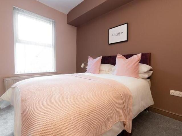1 bedroom house of multiple occupation for rent in Chapel Road, Liverpool, Merseyside, L19