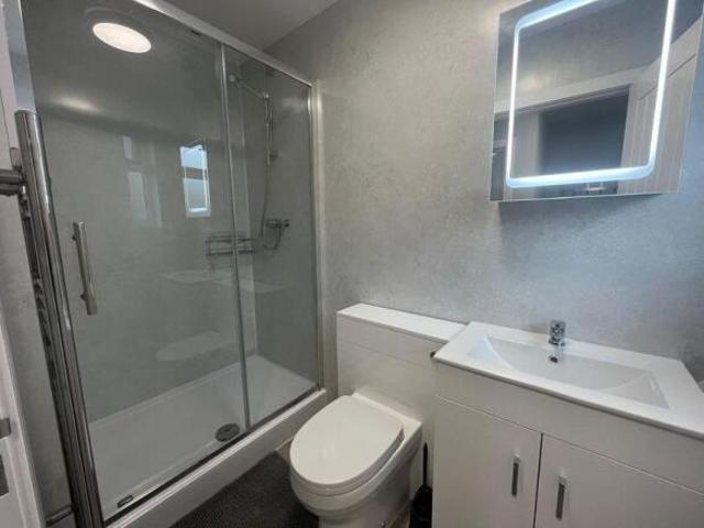 1 bedroom house of multiple occupation for rent in Cleeve Wood Road, Bristol, BS16