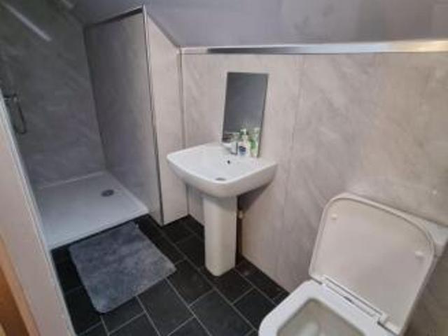 1 bedroom house of multiple occupation for rent in Granby Street, Liverpool 1 room available, L8