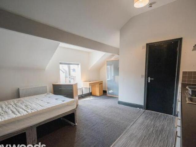 1 Bedroom House Of Multiple Occupation For Rent In Hanley