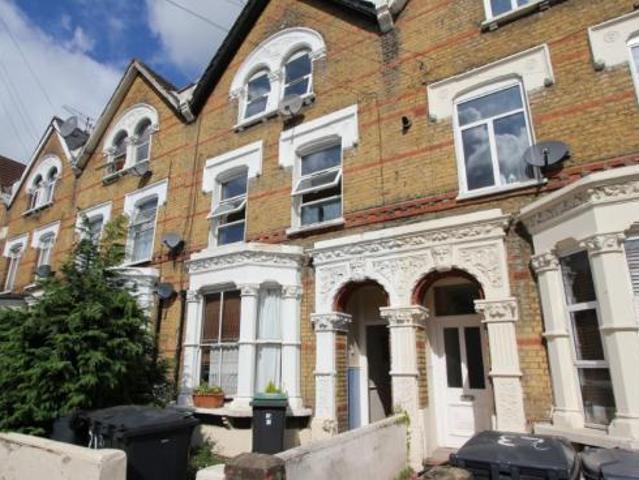 1 Bedroom House Of Multiple Occupation For Rent In London