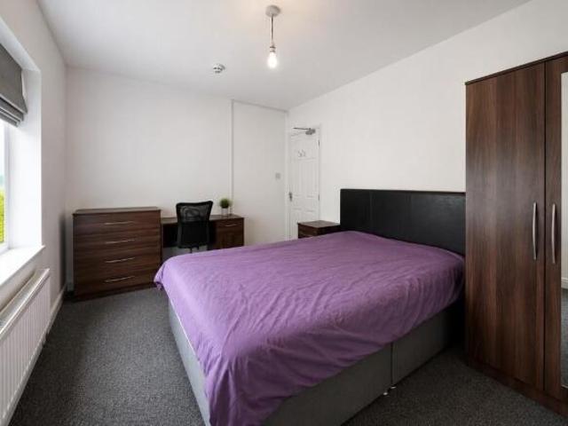 1 bedroom house of multiple occupation for rent in Lode Lane, Solihull, West Midlands, B92