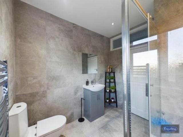 1 bedroom house of multiple occupation for rent in Montbelle Road, London, SE9