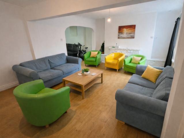 1 bedroom house of multiple occupation for rent in Newport Road, Cardiff City, CF24