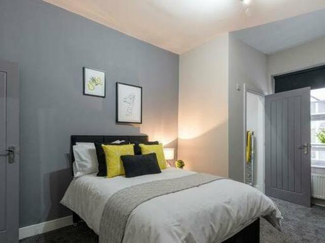 1 bedroom house of multiple occupation for rent in Richardshaw Lane Pudsey Leeds LS28 7EL LS28