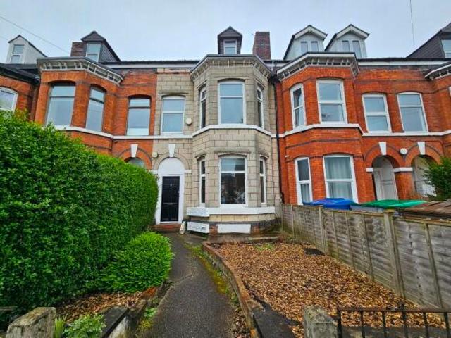 1 bedroom house share for rent in Room 4, 5 Brentwood, Salford M6 8QU, M6