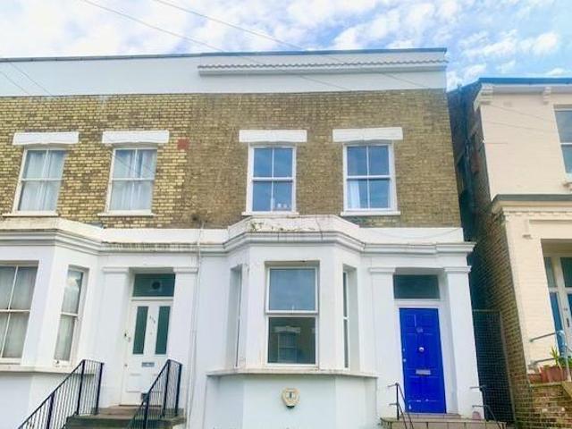 1 Bedroom House Of Multiple Occupation For Rent In Shepherds Bush, London