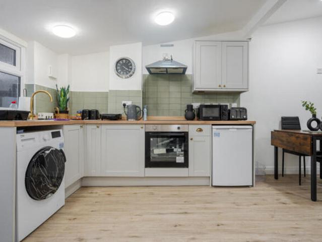 1 bedroom house of multiple occupation for rent in St Margaret's Vicarage, Princes Road, Liverpool, L8