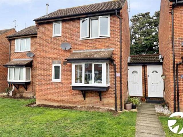 1 Bedroom House Londres Greater London 100316980