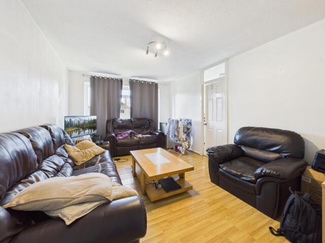 1 Bedroom House Londres Greater London LS101678935