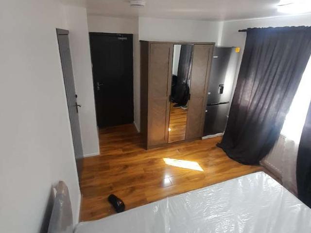 1 Bedroom House Share