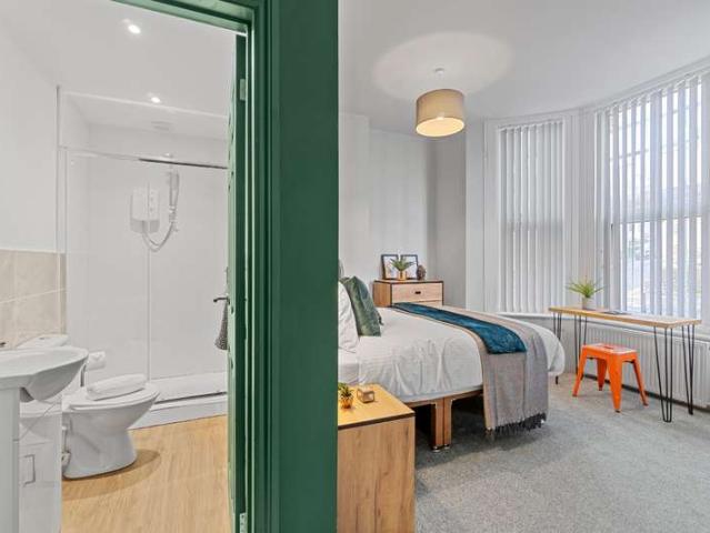 1 Bedroom House Share