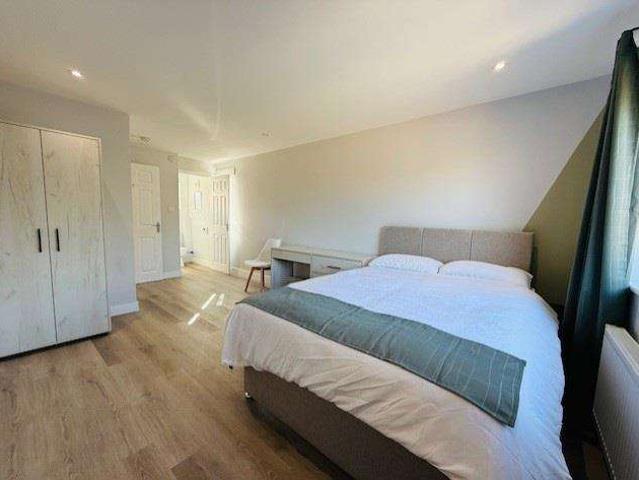 1 Bedroom House Share