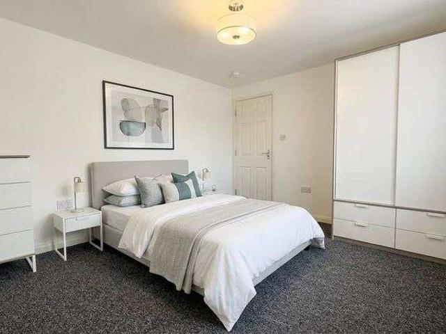 1 Bedroom House Share