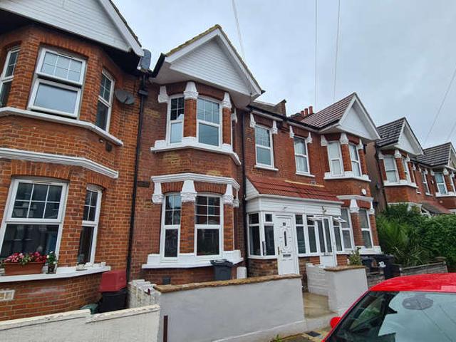 1 Bedroom House Share