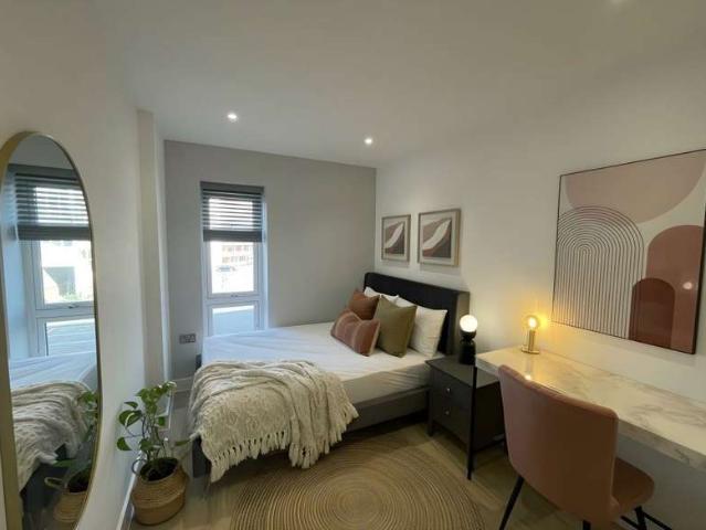 1 Bedroom House Share