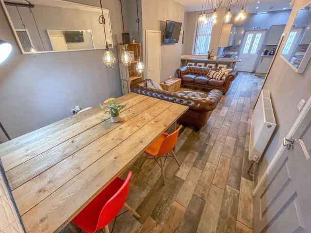 1 Bedroom House Share