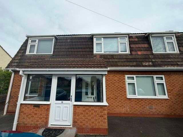 1 Bedroom House Share