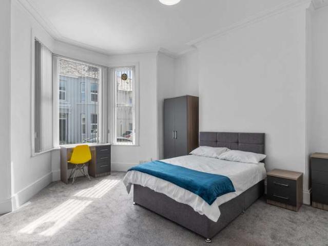 1 Bedroom House Share