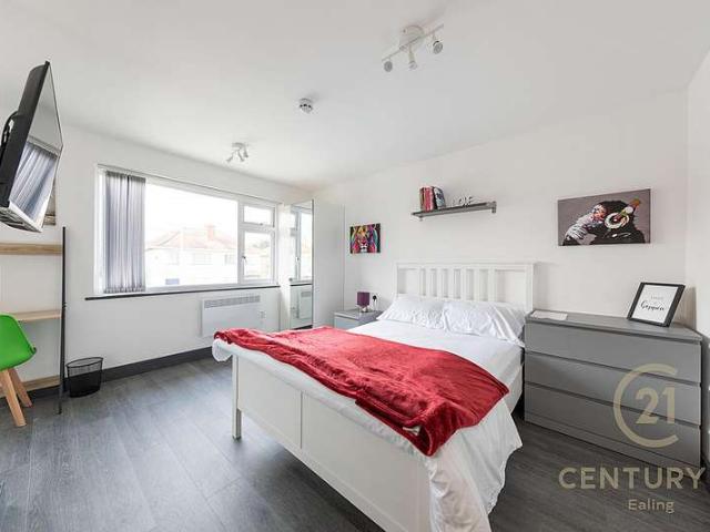 1 Bedroom House Share
