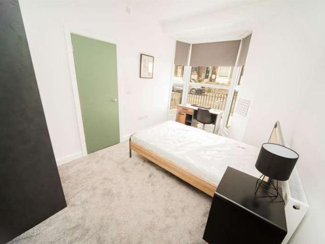 1 Bedroom House Share