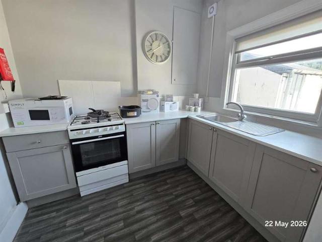 1 Bedroom House Share