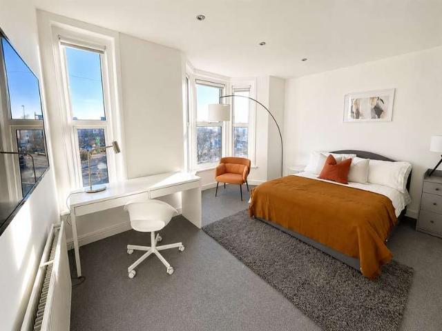 1 Bedroom House Share