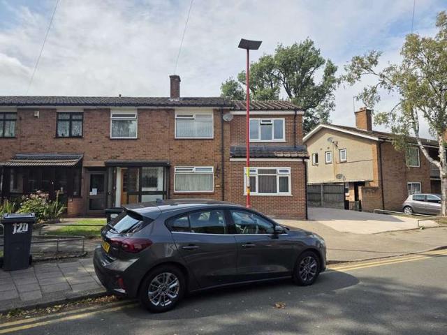 1 Bedroom House Share
