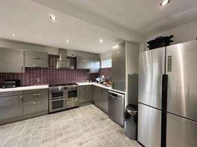 1 Bedroom House Share