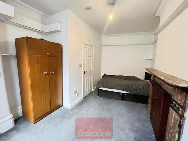 1 Bedroom House Share