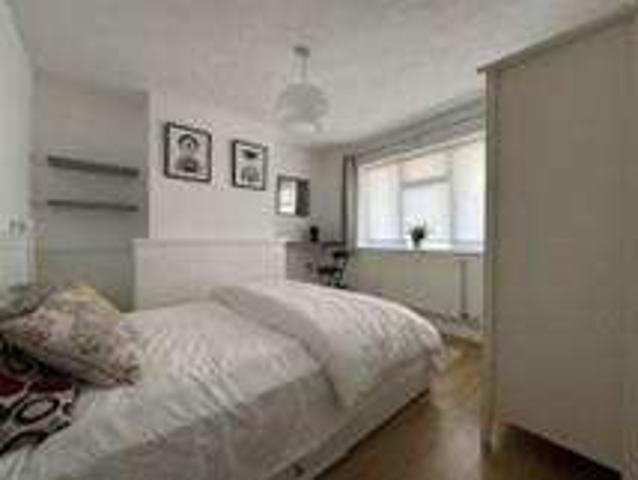 1 Bedroom House Share