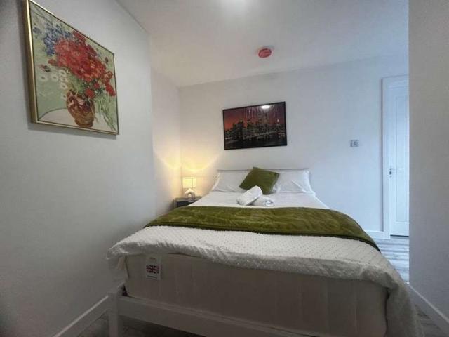 1 Bedroom House Share